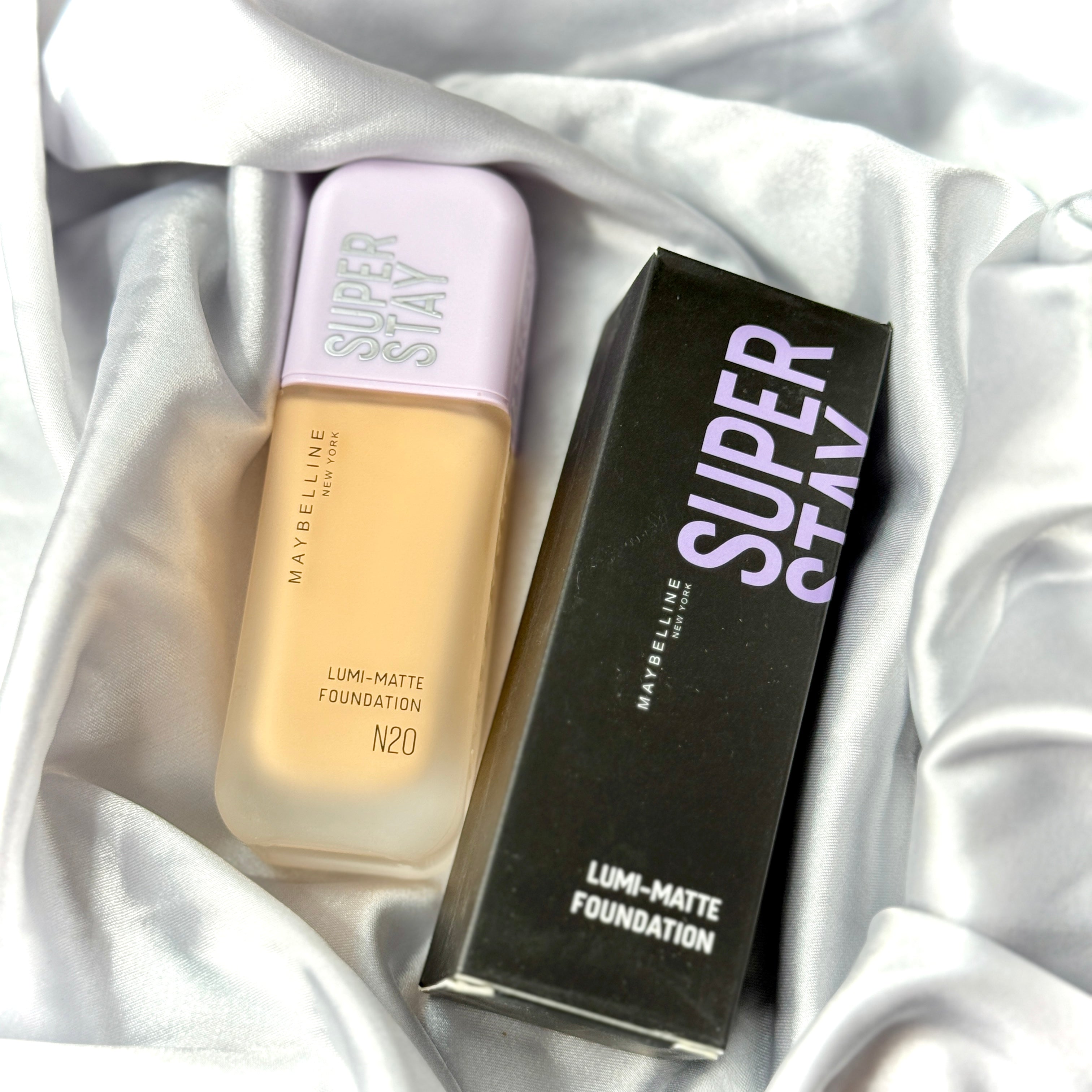 Maybelline Super Stay Lumi Matte Foundation – PINK FLASH GLOBAL